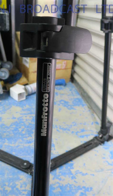 Manfrotto 501hdv Tripod Head With Manfrotto 2 Stage Lens And Case N I