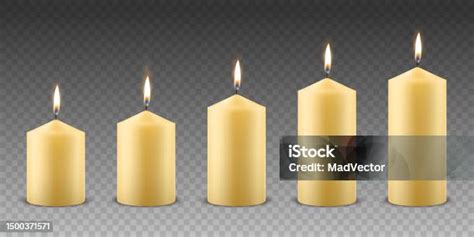 벡터 3d 현실적인 노란색 주황색 파라핀 왁스 불타는 파티 스파 촛불 세트 촛불의 불꽃 격리 다른 크기 컬렉션 디자인 템플릿 전면 3차원 형태에 대한 스톡 벡터 아트 및