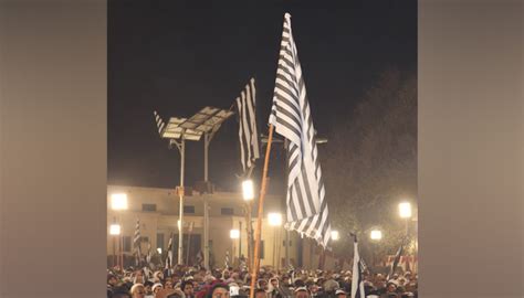 Jui F Holds Sit Ins On Multiple Roads In Sindh As Protests Continue