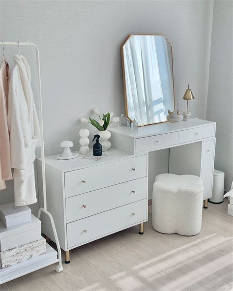 𝑳𝑼𝑵𝑨 인테리어 집꾸미기 협찬 𝐋𝐞 𝐉𝐨𝐮𝐫 𝐃𝐫𝐞𝐬𝐬 𝐏𝐞𝐫𝐟𝐮𝐦𝐞 저처럼 향에 민감한 분들 계신가요 집안에서 조금이라도 쿰쿰한 냄새가 나는건 못견뎌요😣