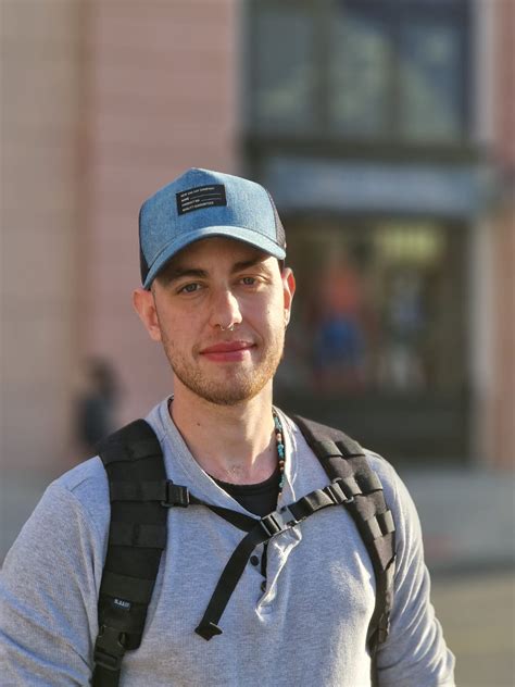 Gilad Trachtenberg Medium