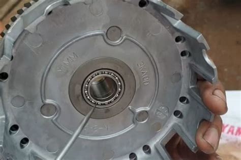 Heboh Rumah Kopling Yamaha RX King Dipasang Bearing Apa Kelebihannya