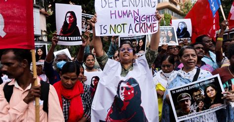 India S Top Court Grants Interim Bail To Modi Critic Reuters