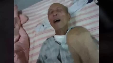苗条的亚洲爷爷被狠操 Xhamster