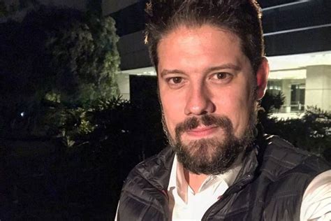 Após oito anos Phelipe Siani pede demissão e deixa Globo Área VIP