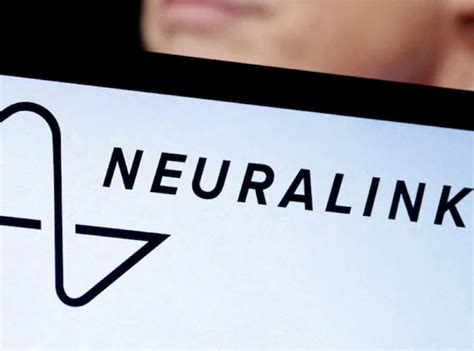 Компанія Neuralink готова імплантувати ще один мозковий чіп Techinfo