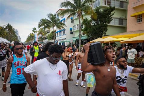 As Miami Beach spring break begins, ‘law and order’ plan exposes political tensions