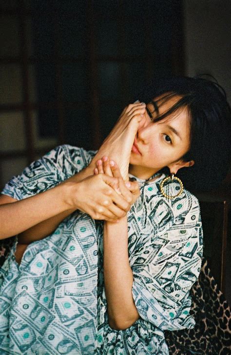 Hikari Mitsushimas Feet