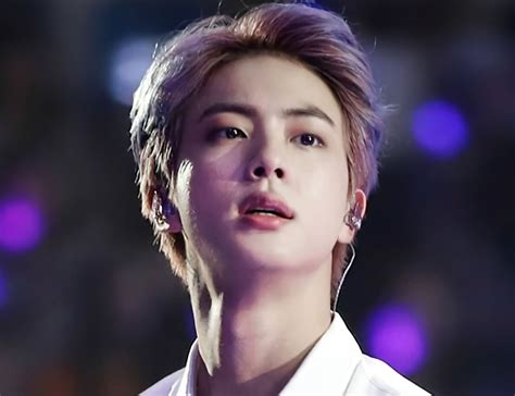 Bts News 방탄소년단 진 The Astronaut 일본 Top200 차트 111일 연속 1위일본차트 장악
