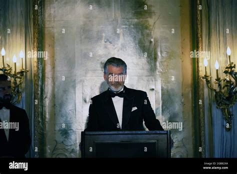 FLASE POSITIVE Pierce Brosnan 2021 Ph Anna Kooris Hulu