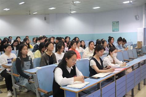 教师教育学院开展学习红旗渠精神示范团课 信阳师范大学教师教育学院