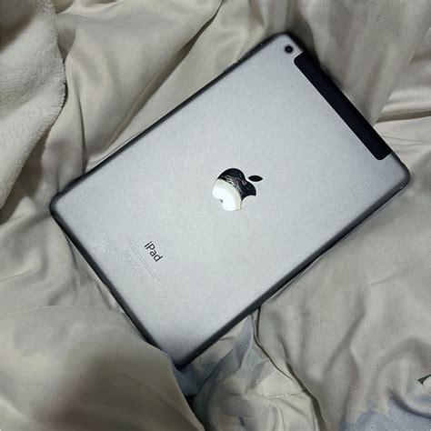 Apple Tablets And Accessories Apple Ipad Mini 2 Wifi 32gb Poshmark