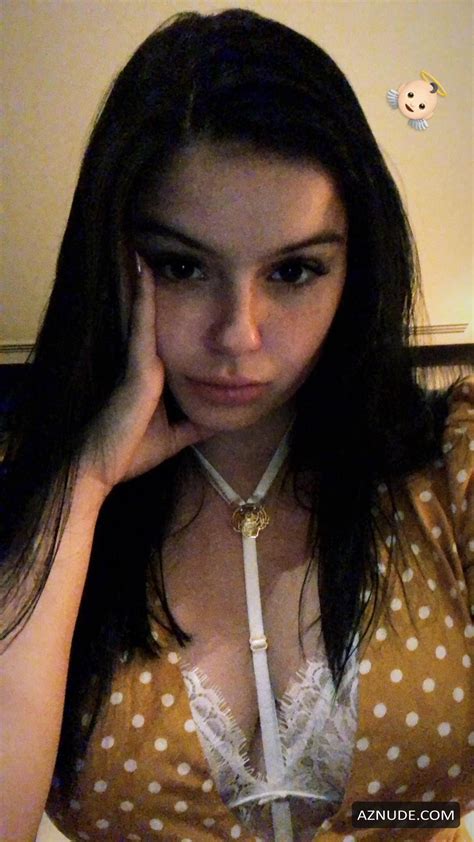 Ariel Winter Sexy Hot Beach Photos From Her Vacation Aznude