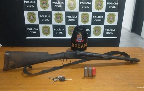 Foragido Da Justiça Por Tráfico De Drogas é Flagrado Pela Pm Com