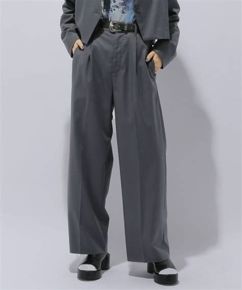 Hare（ハレ）の「2pノーカラージャケット＊ワイドパンツsetuphare（セットアップ）」 Wear