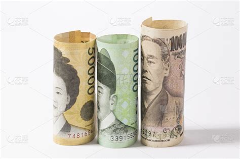 韩元和日元纸币
