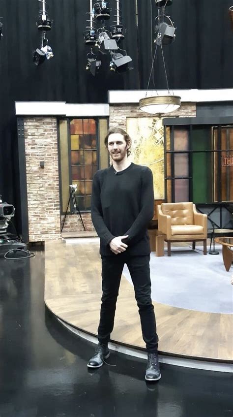 Pin By Amy Montgomery On Hozier Hozier Kindred Soul Beautiful Men