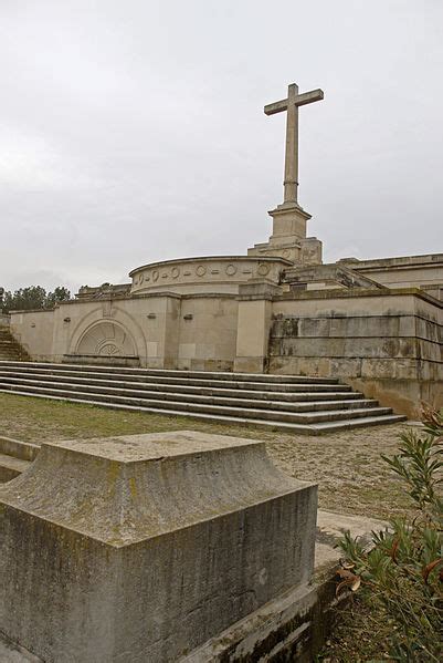 Spanish Civil War Memorial Zaragoza Zaragoza TracesOfWar