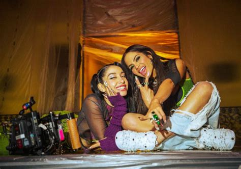 Video Natti Natasha Y María Becerra Estrenan Lokita” Rc Noticias