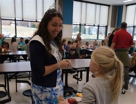 Minnesota Princess Kay Of The Milky Way Midwest Dairy