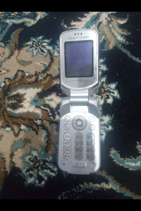 گوشی تاشو سونی اریکسون