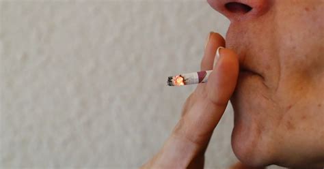 Si Siguen Fumando Así Morirán Más Por Tumores De Pulmón Que De Mama