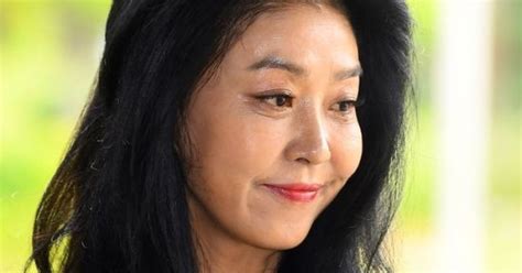 경찰 여배우 스캔들 수사하지 않기로김부선vs이재명 싸움 검찰로