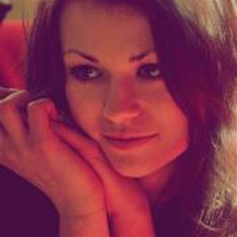 Stream Monika Mędzela music Listen to songs albums playlists for