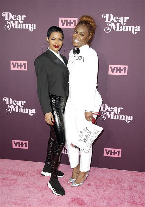 Teyana Taylor And Mom Nikki Taylor At Vh1s Dear Mama A Love Letter To