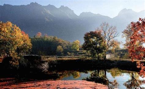 安徽受人追捧的三大景点，各个不输九寨沟，更有“民间故宫”坐镇黄山风景区天堂西递宏村