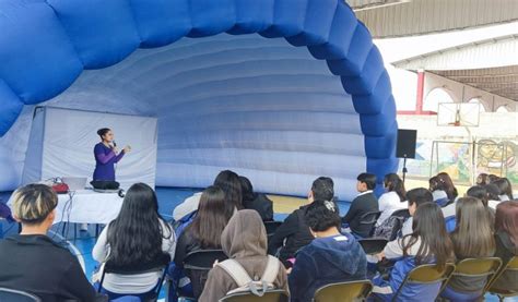 Estudiantes De 1° Medios Participan En Charla De Nutrición Y