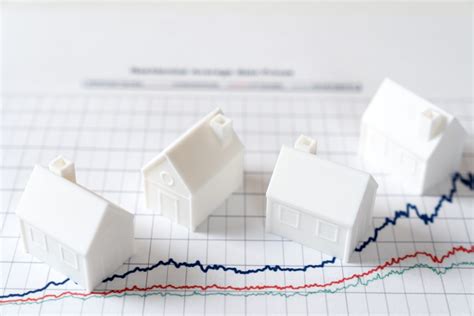 How Does Real Estate Investing Build Wealth