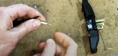 Fix A Broken Power Cord In 4 Minutes LRN2DIY