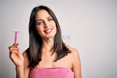 年轻的黑发女人高清图片下载 正版图片504086556 摄图网