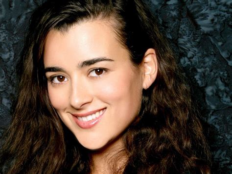 Ziva David Wallpaper Ziva David Wallpaper 25966600 Fanpop