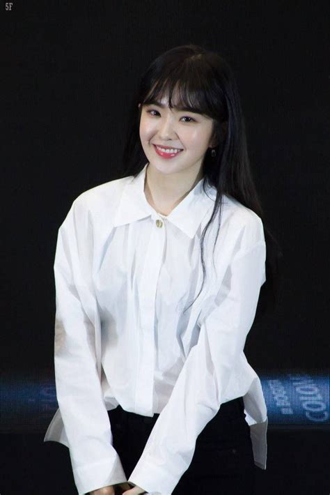 Pin By Suyeong Jang On Irene Red Velvet Women Women S Top