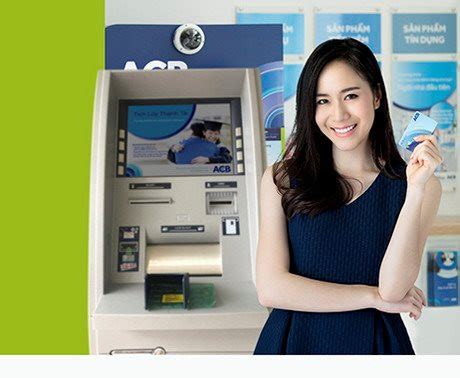 Ngày cuối năm nhìn lại sự phát triển của dịch vụ ATM trên địa bàn TP