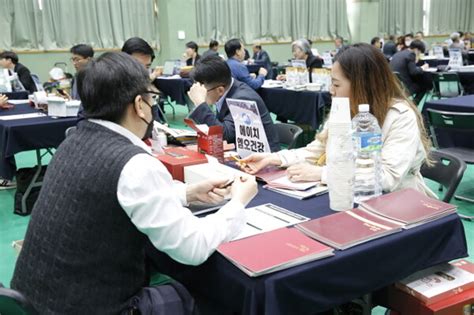세계한인무역협회와 576만 불 수출 협약 체결
