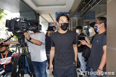 楊貴媚哽咽送「緋聞男友」龍劭華 不捨驟逝「我想他心裡很嘔」 Ettoday星光雲 Ettoday新聞雲