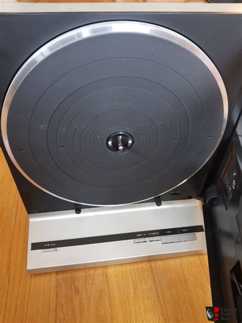 Technics SL V Vertical Turntable Photo US Audio Mart
