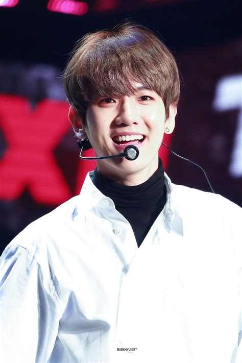 Baekhyun HQ 181102 Comeback Showcase Tempo EXO