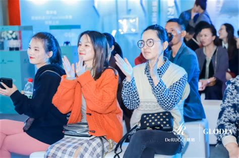 轻奢新睡眠慕思歌蒂娅新品Flexible床垫亮相嘉兴 凤凰网