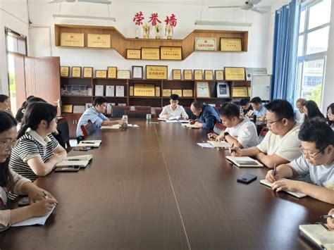 旅游管理学院扎实开展2024年师德师风专题教育月活动