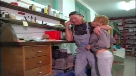Sex Am Arbeitsplatz Arschgefickt Auf Der Hobelbank By Videorama Hotmovies
