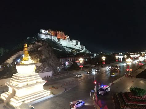 2024布达拉宫药王山观景台游玩攻略听导游的话去药王山观景台看【去哪儿攻略】