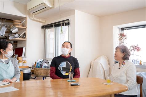 3外で食べるのが大好きな人たち。 料理を知って、韓国ドラマをたのしく見よう。 な すんじゃ ほぼ日刊イトイ新聞