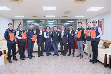 桃議長邱奕勝攜手警友會理事長吳嘉隆 表揚國家警光獎得獎者