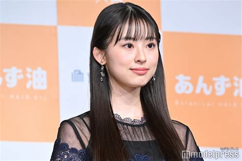 画像517 高橋ひかる、“黒髪大賞”井本彩花のヘアケア事情聞き反省「気をつけます」 モデルプレス