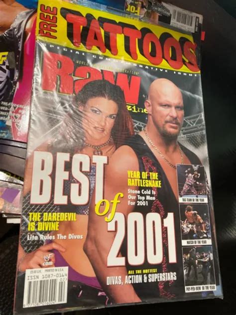 Wwf Wwe Raw Magazine Febbraio 2002 Steve Austin Lita Poster Lita