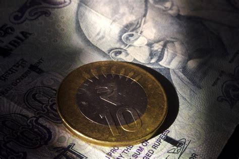 Fairly Good Response To Trade Settlement In Rupee So Far Rbi